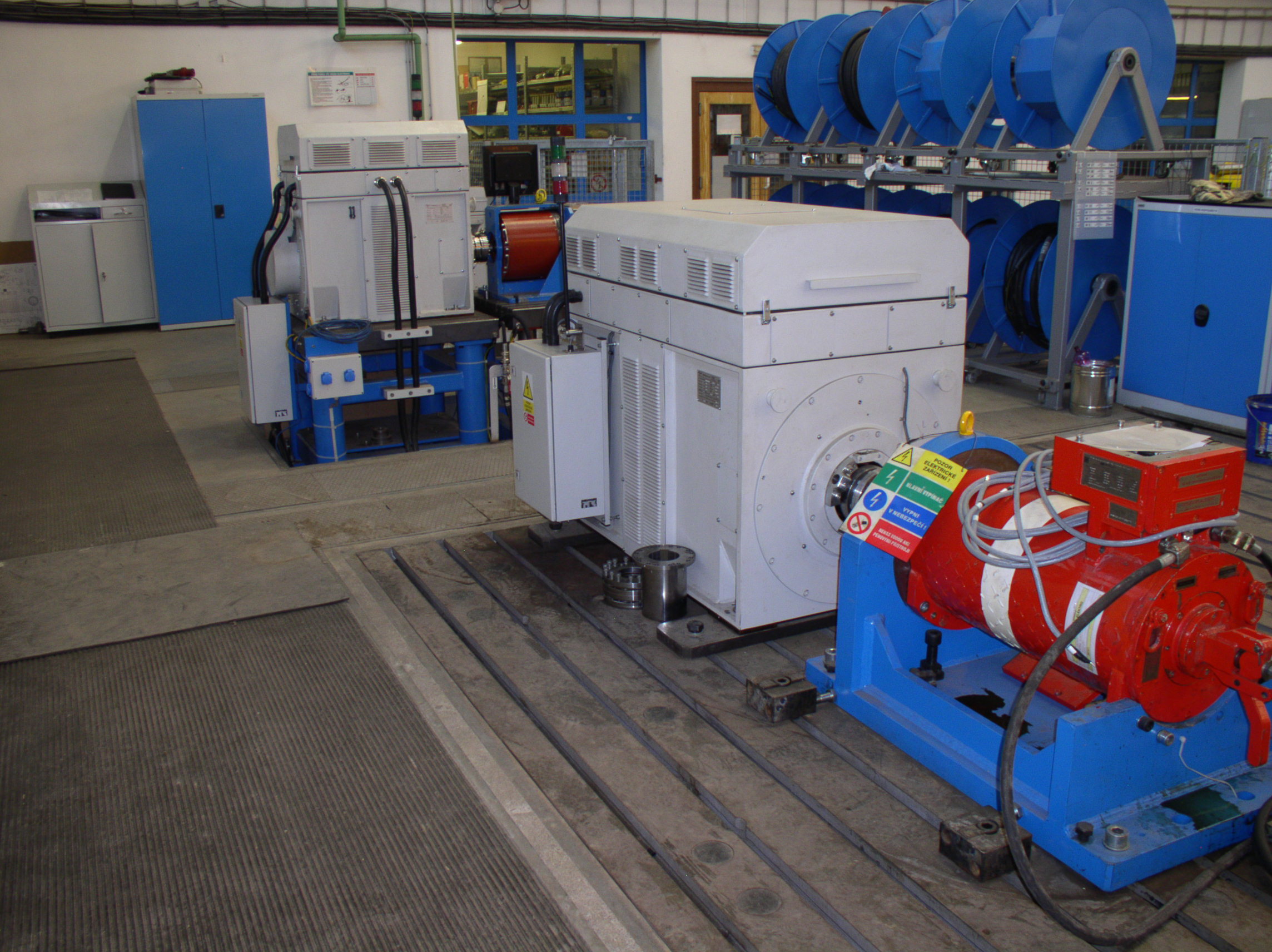 Testing room for electrical devices | T Machinery