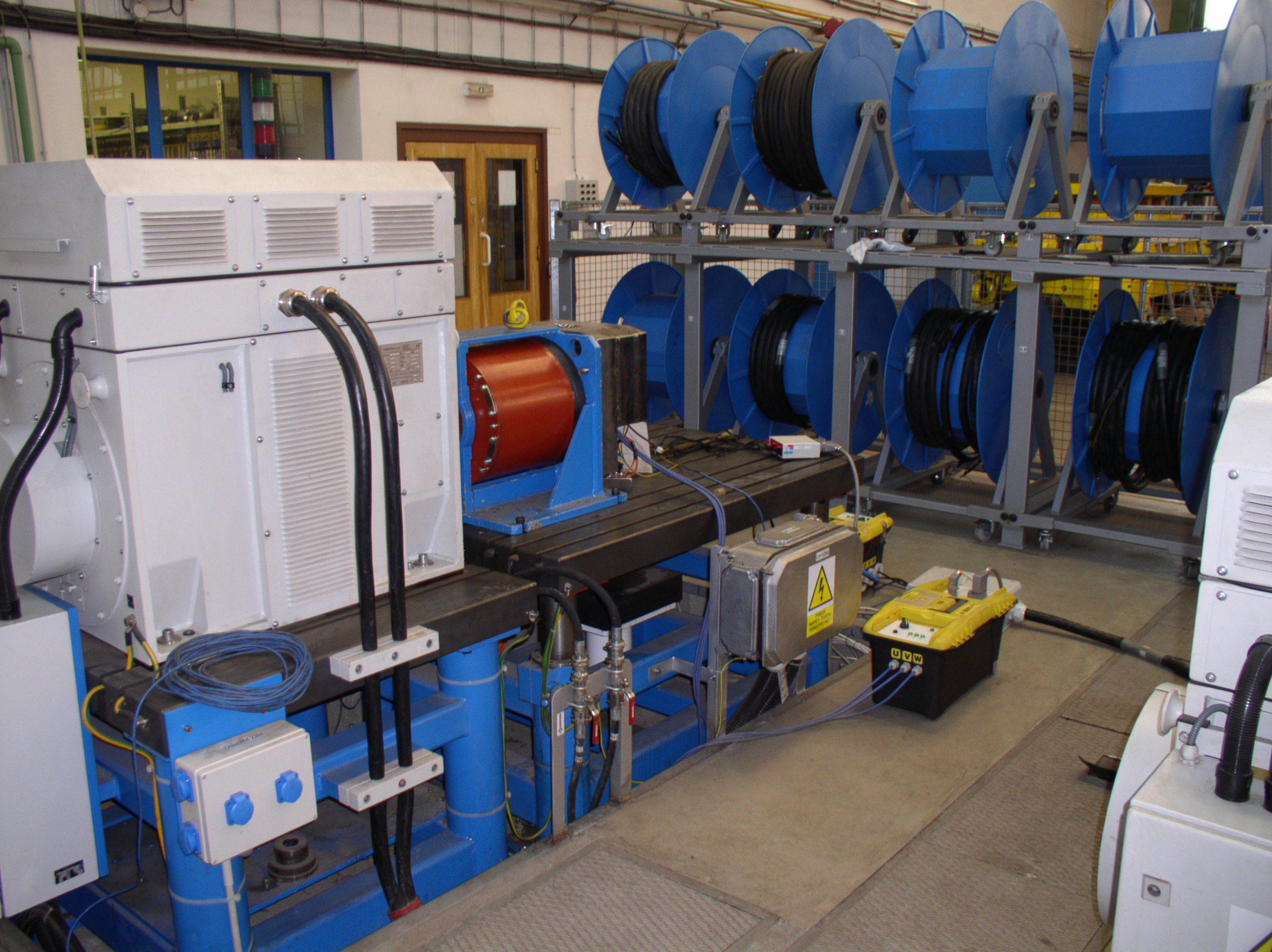 Testing room for electrical devices | T Machinery